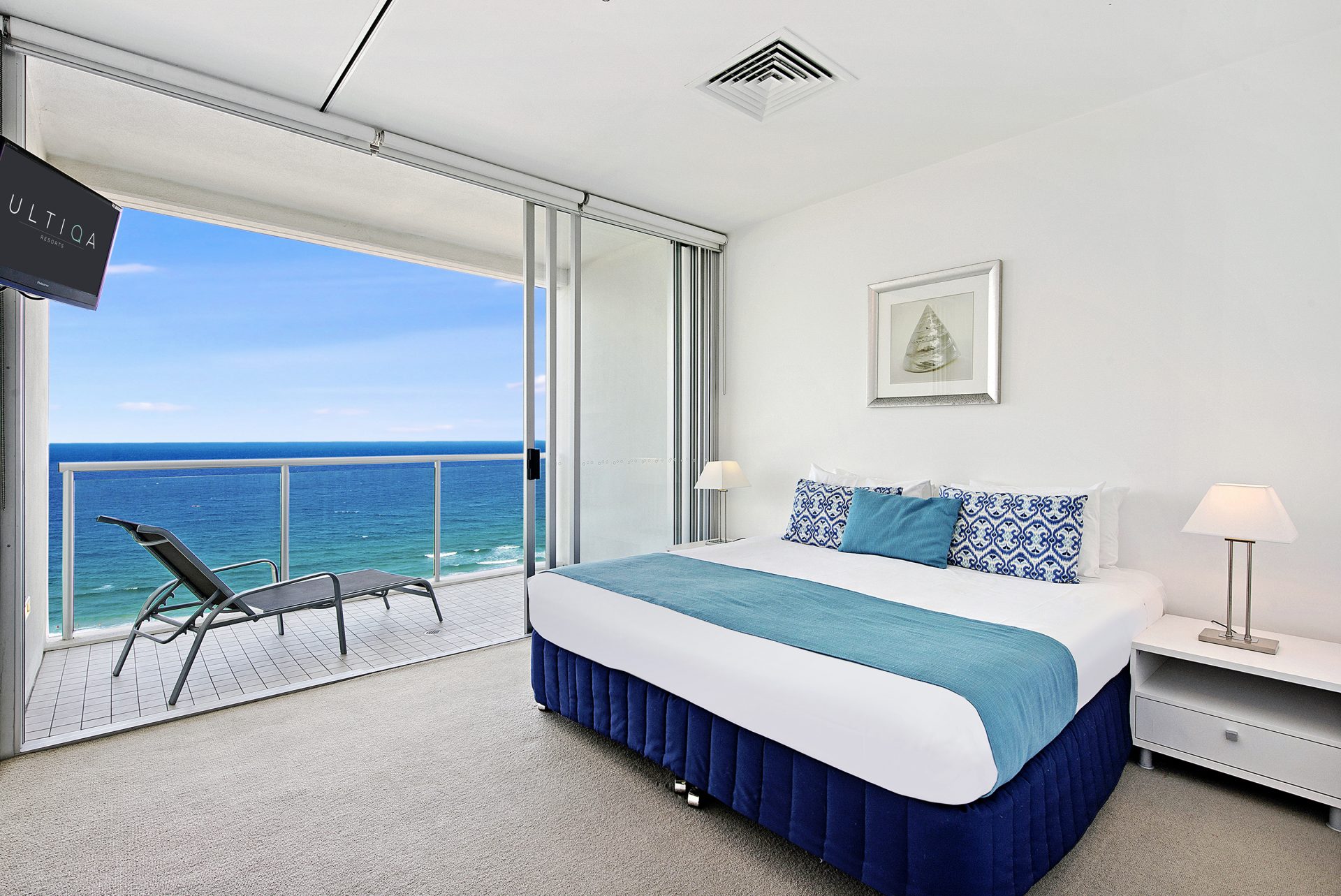 2 Bedroom Ocean View Suite | ULTIQA Air on Broadbeach